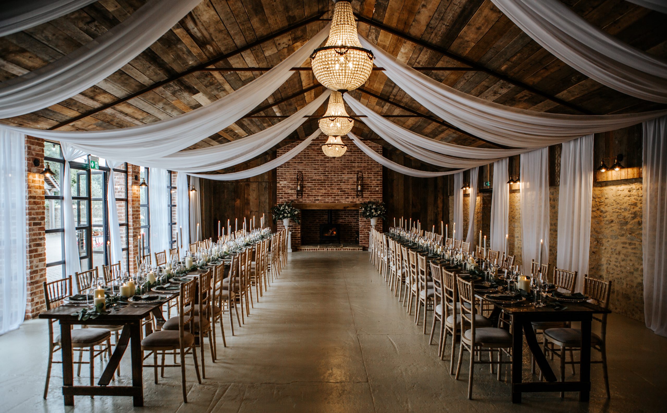 Weddings at Stratton Court Barn - Barn venue in Oxfordshire